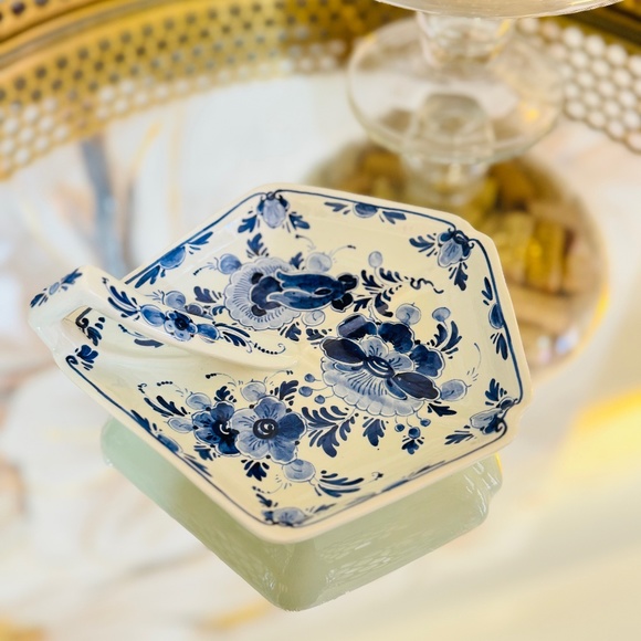 Delftsblauw | Art | Vtg Regina Delfts Blauw Pentagonal Handled Bowl ...